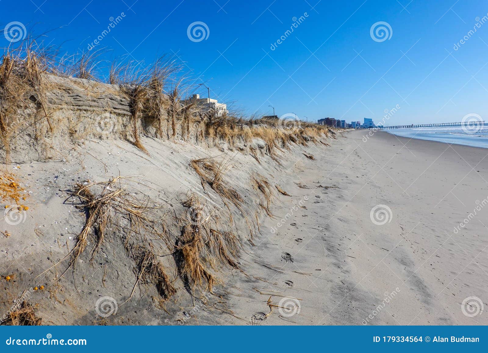 Winter View Along a Sandy Beach Showing Beach Sand Erosion. Stock Photo ...