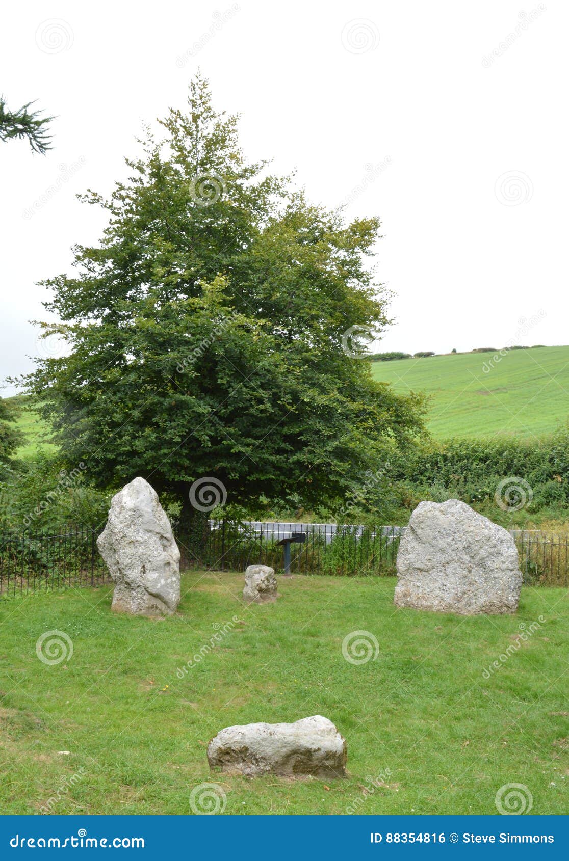Winterbourne Abbas Nine Stones Photo stock - Image du bronze, rester ...