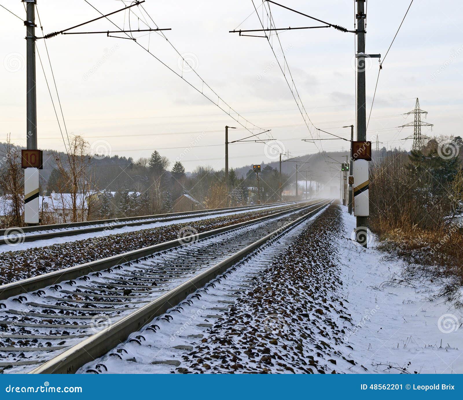 Winterly Snowy Railway Line Stock Image - Image of track, embankment ...