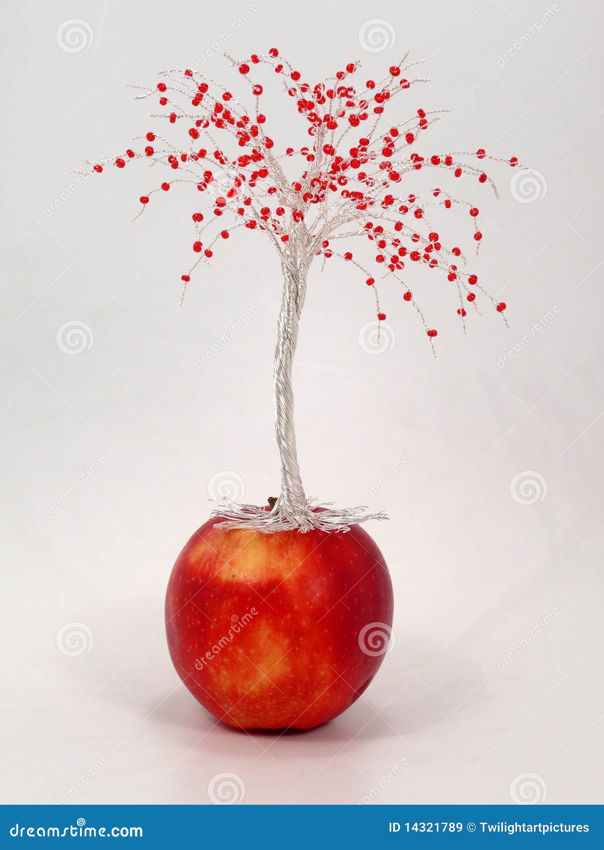 Wire apple tree stock image. Image of craft, apple, tree - 14321789