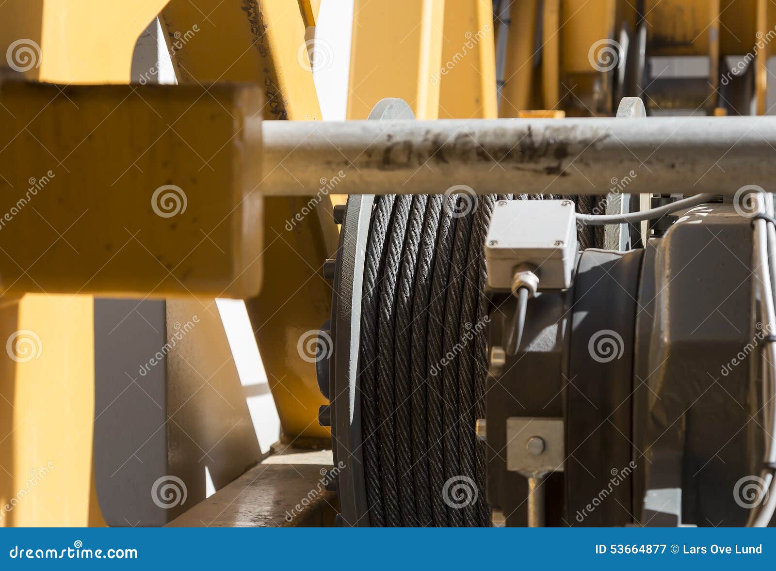 Wire cable for lifting stock image. Image of wire, details - 53664877