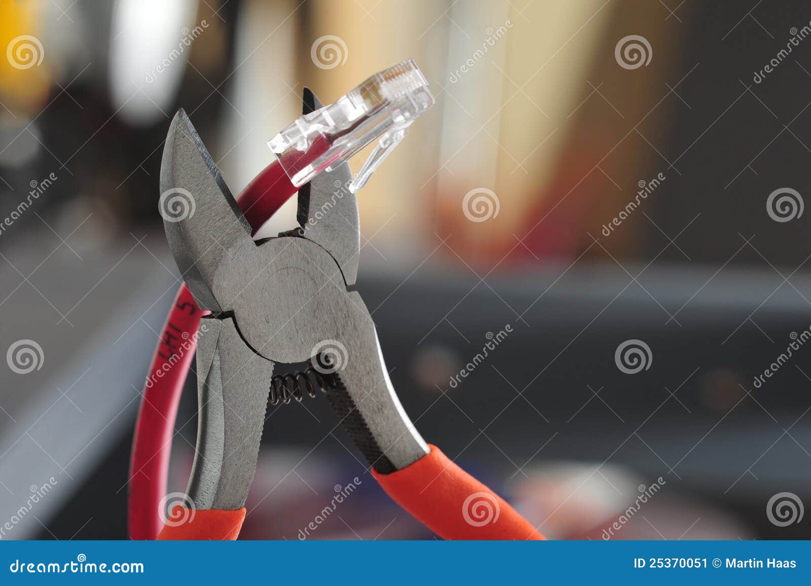 Wire cutters cat 5 cable stock image. Image of disconnect - 25370051