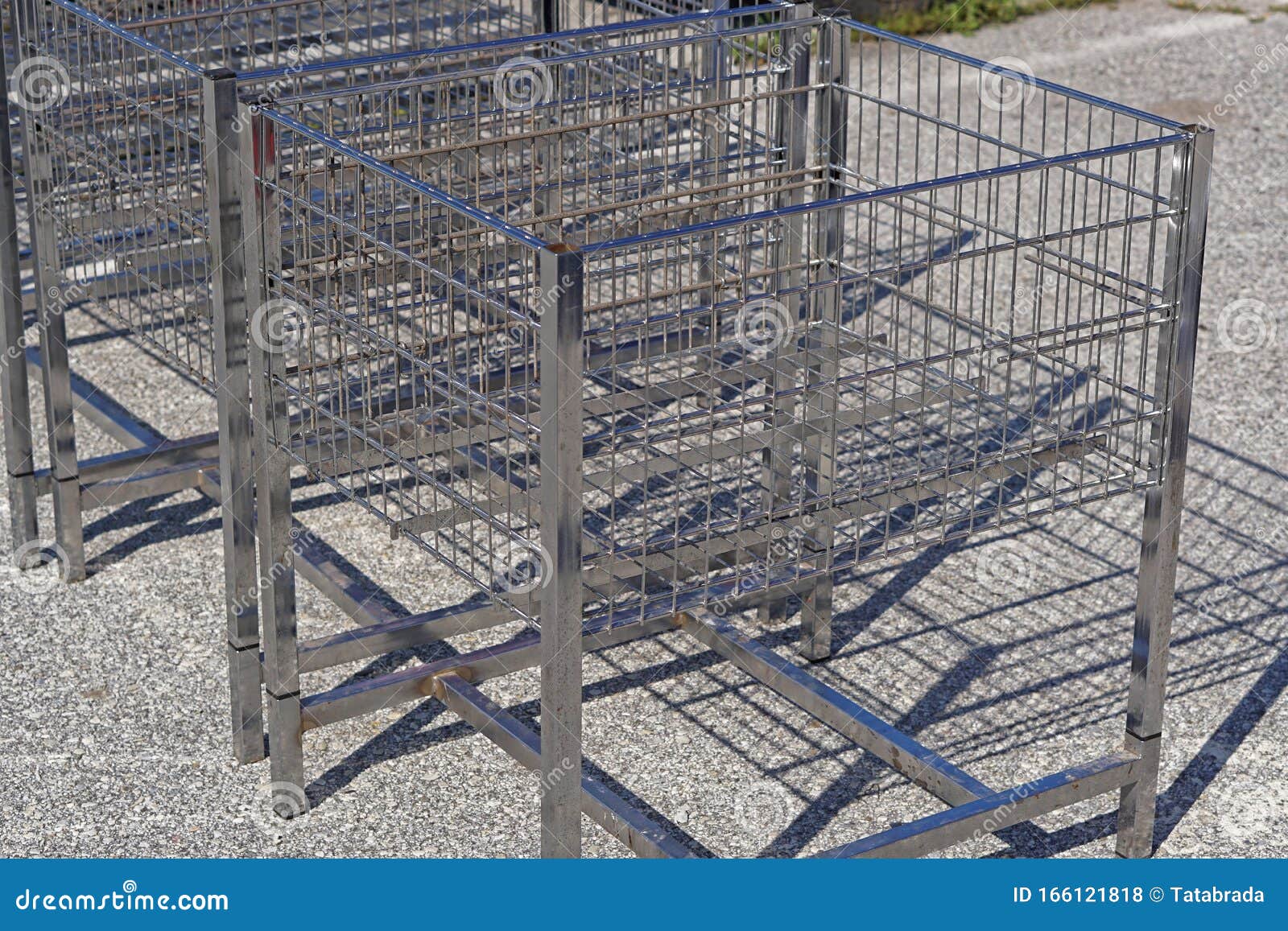 Wire island shelving stock photo. Image of display, shelf - 166121818