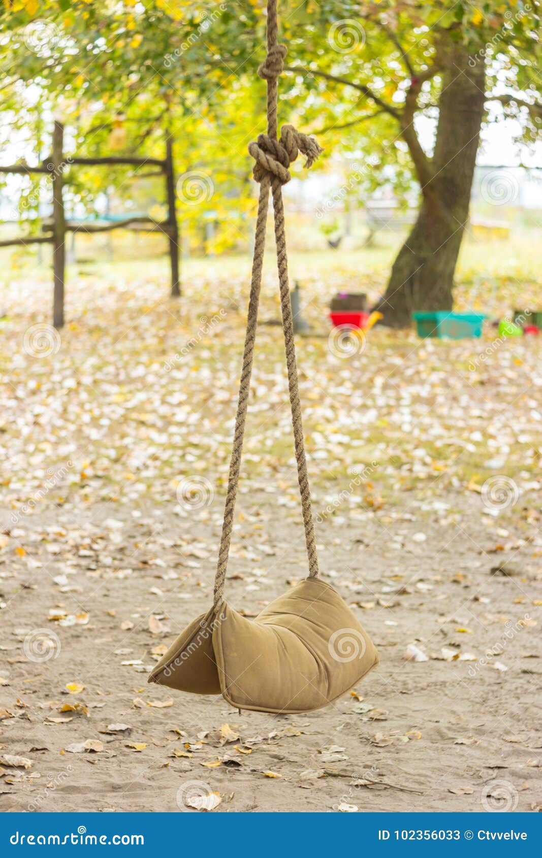 Wire swing on tree stock image. Image of playground - 102356033