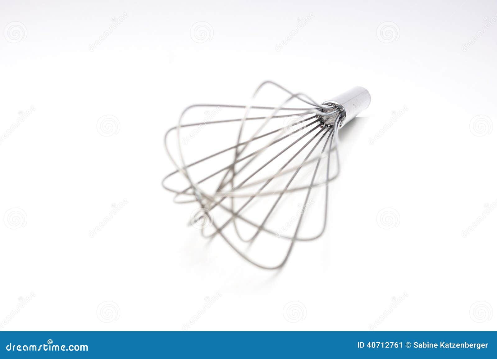 Wire whip stock image. Image of stirring, tool, utensil - 40712761
