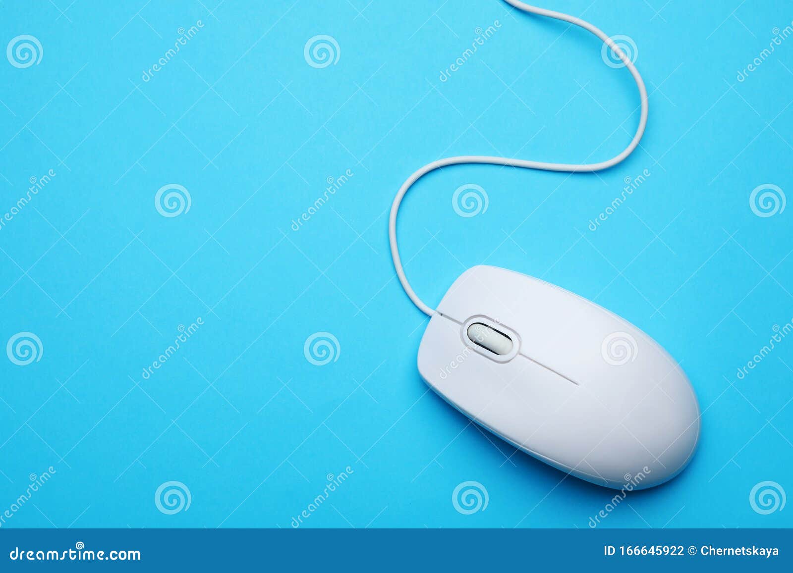 Wired Computer Mouse on Blue Background, Top View. Space for Text Stock ...