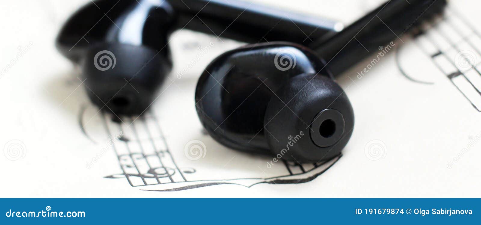 Wireless Bluetooth Earphone and Musical Notes Stock Photo - Image of ...