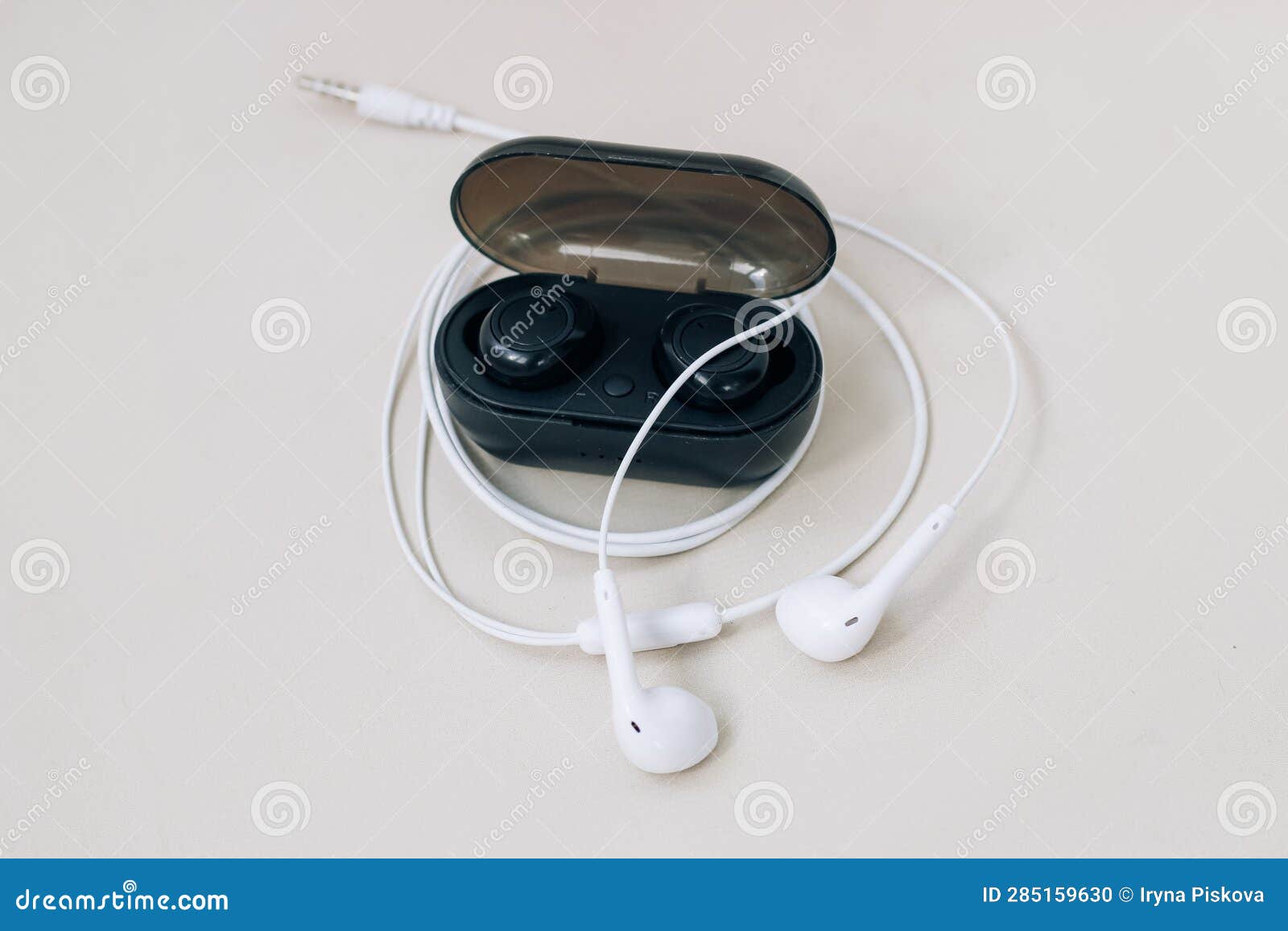 Wireless Headphones and Headphones with Wires Stock Photo - Image of ...