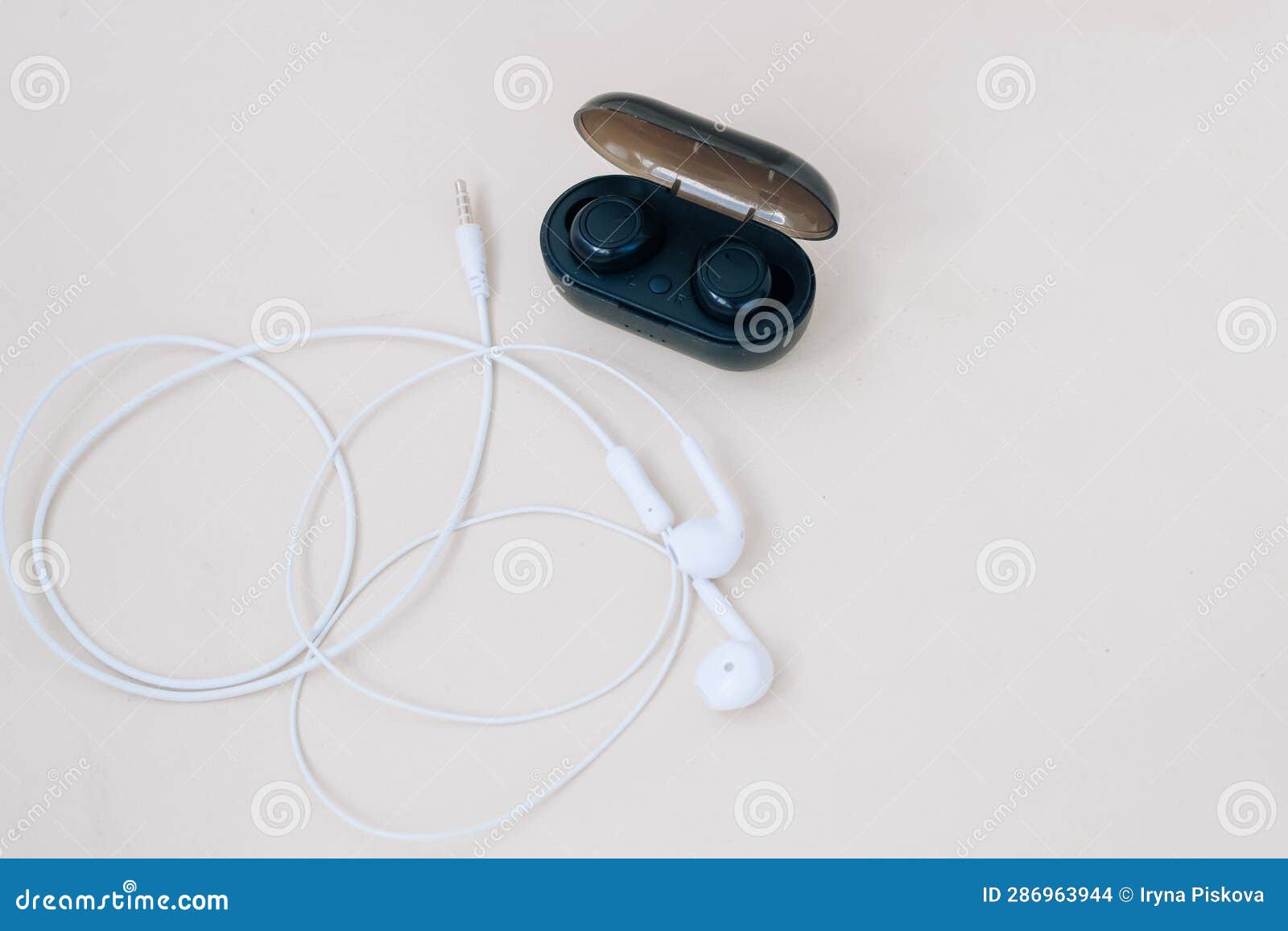 Wireless Headphones and Headphones with Wires Stock Photo - Image of ...