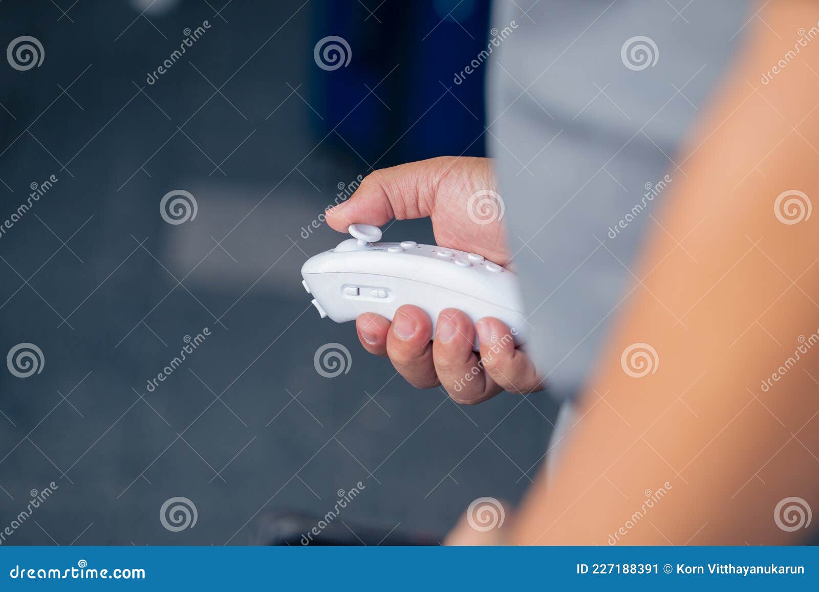 Wireless Joystick for Gaming Single Hand Controller with Analog Thumb ...