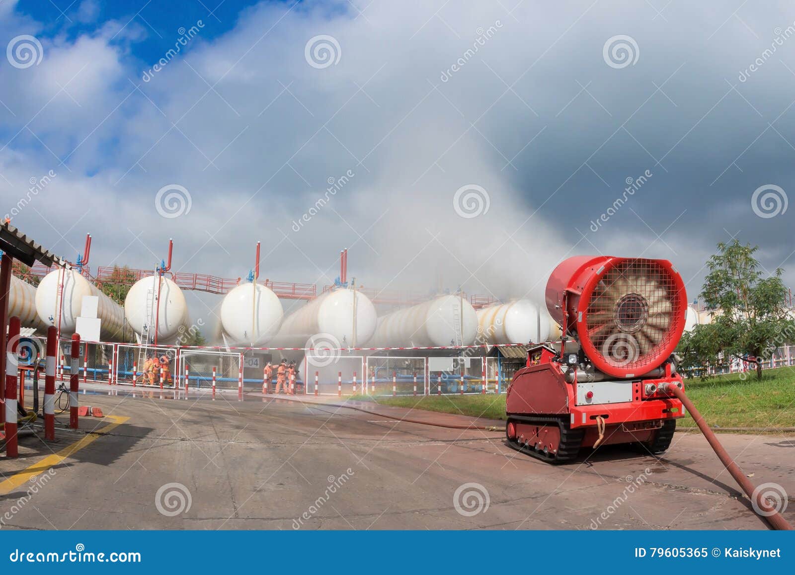 Wireless Remote Controlled Mobile Firefighting Supporting Machine ...