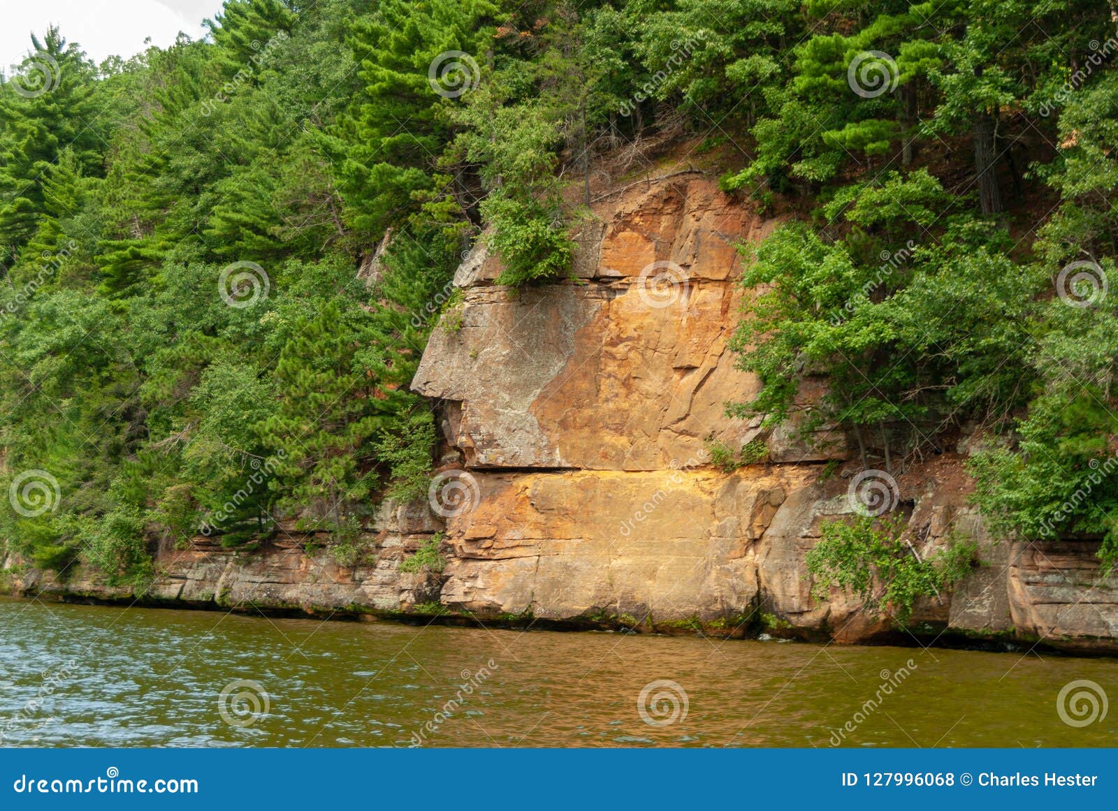 Wisconsin Dells River stock photo. Image of river, dells - 127996068