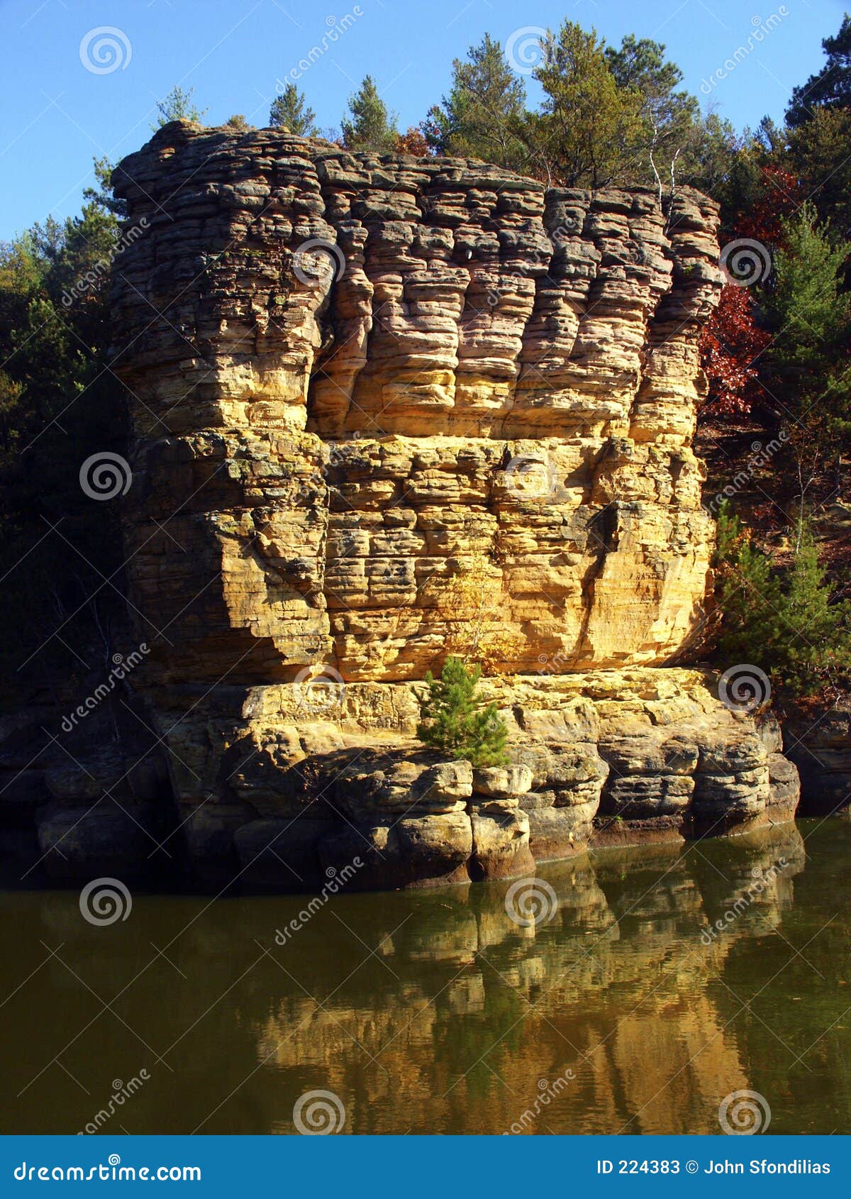 Wisconsin Geology stock image. Image of orange, brown, layers - 224383