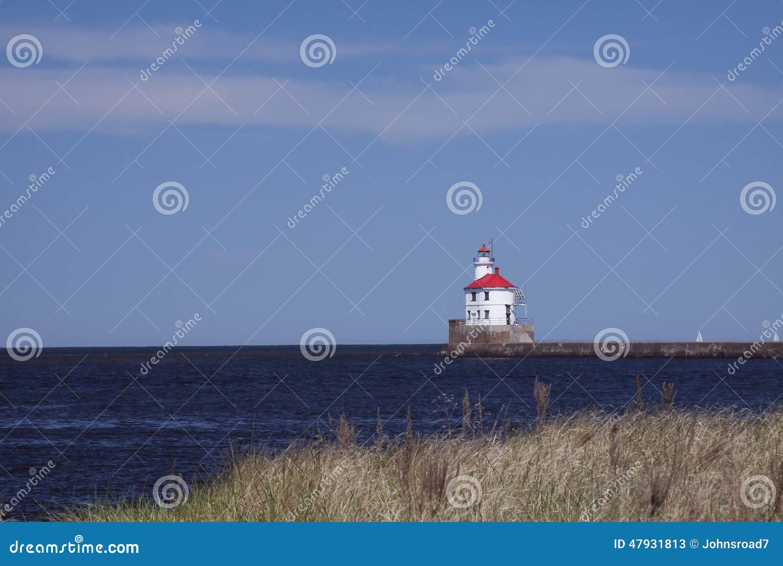 Wisconsin Point Lighthouse stock image. Image of point - 47931813