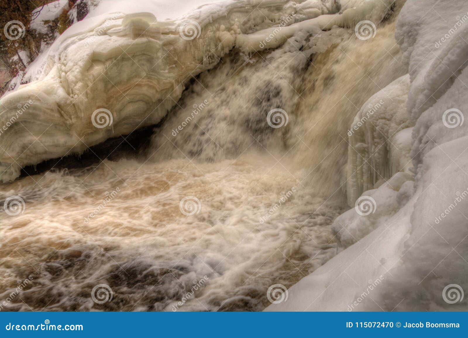 Wisconsin Point in Superior, Wisconsin is on the Shore of Lake S Stock ...