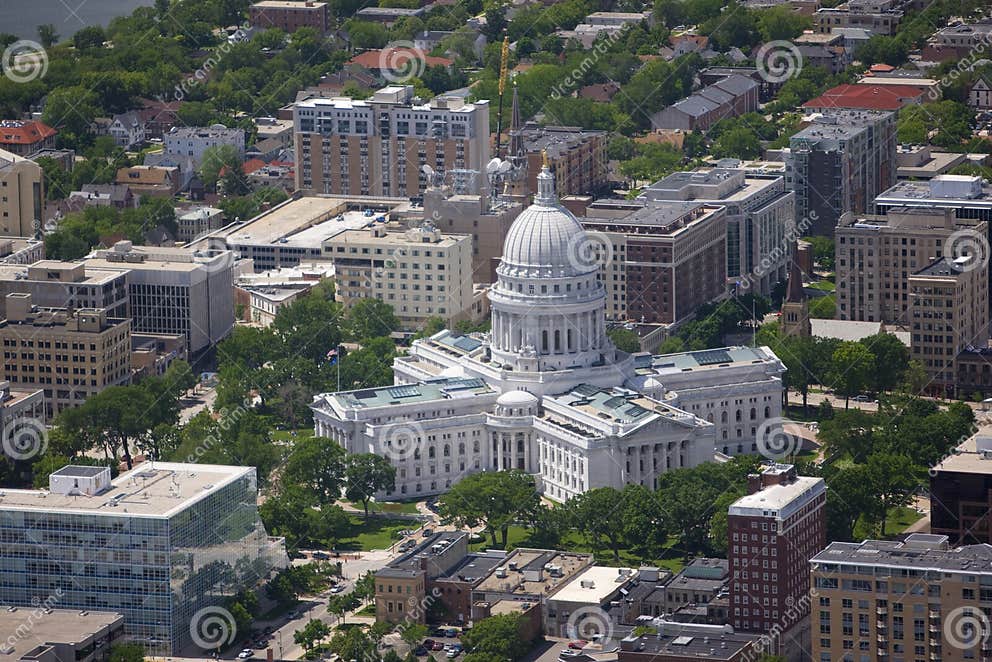 Wisconsin State Capitol Building Stock Image - Image of wisconsin ...