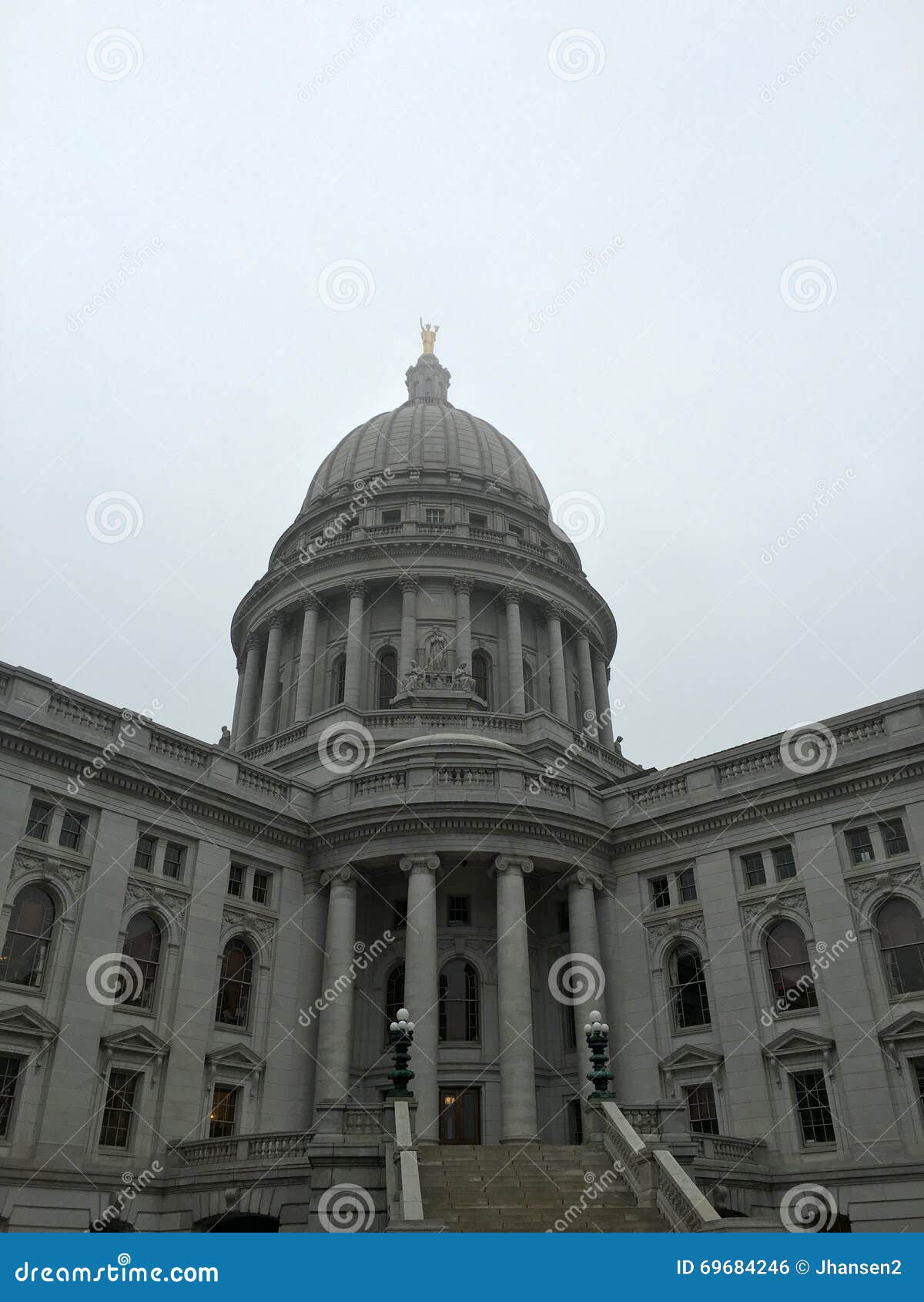 Wisconsin State Capitol Building Stock Photo - Image of capitol ...
