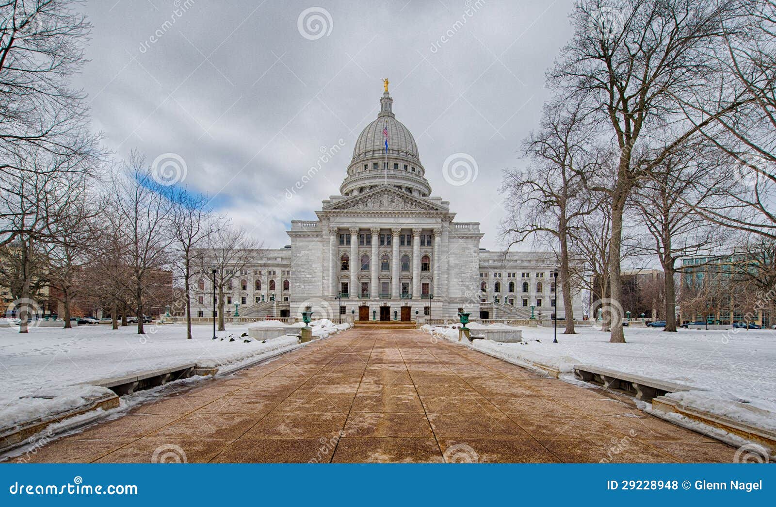 Wisconsin State Capitol Building in Winter Stock Photo - Image of ...