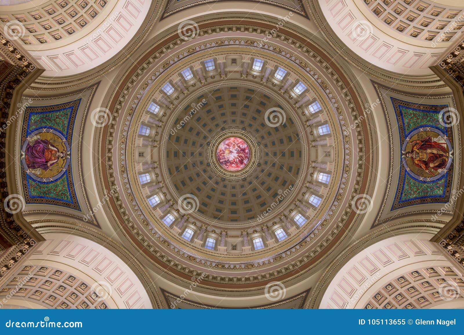 Wisconsin State Capitol Inner Dome Ceiling Editorial Image - Image of ...