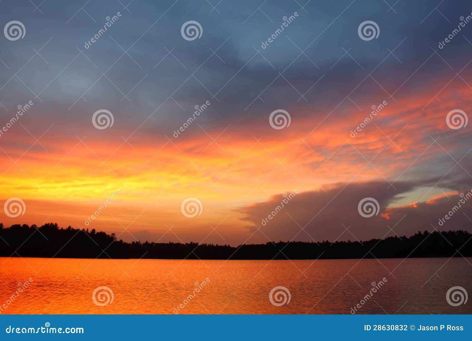 Wisconsin Sunset over Lake stock photo. Image of pebble - 28630832