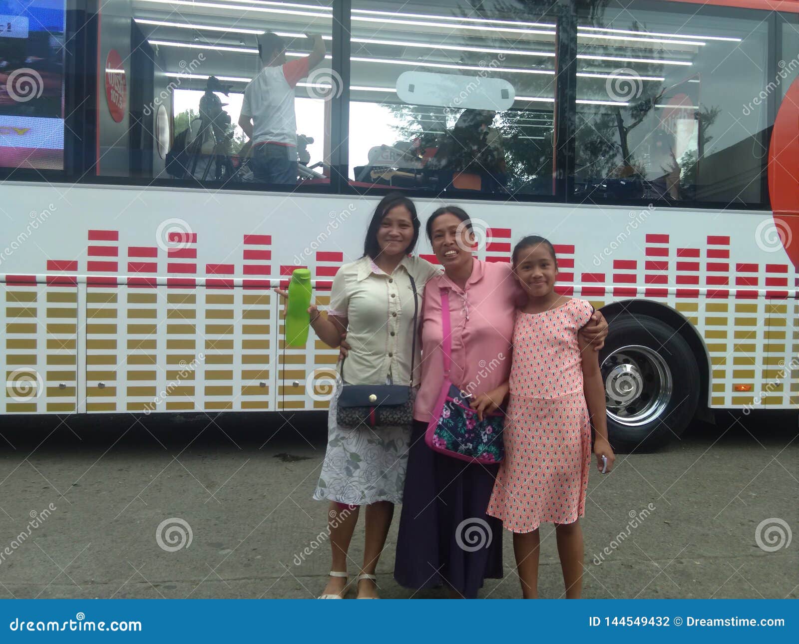 Wish FM bus editorial photography. Image of visit, davao - 144549432