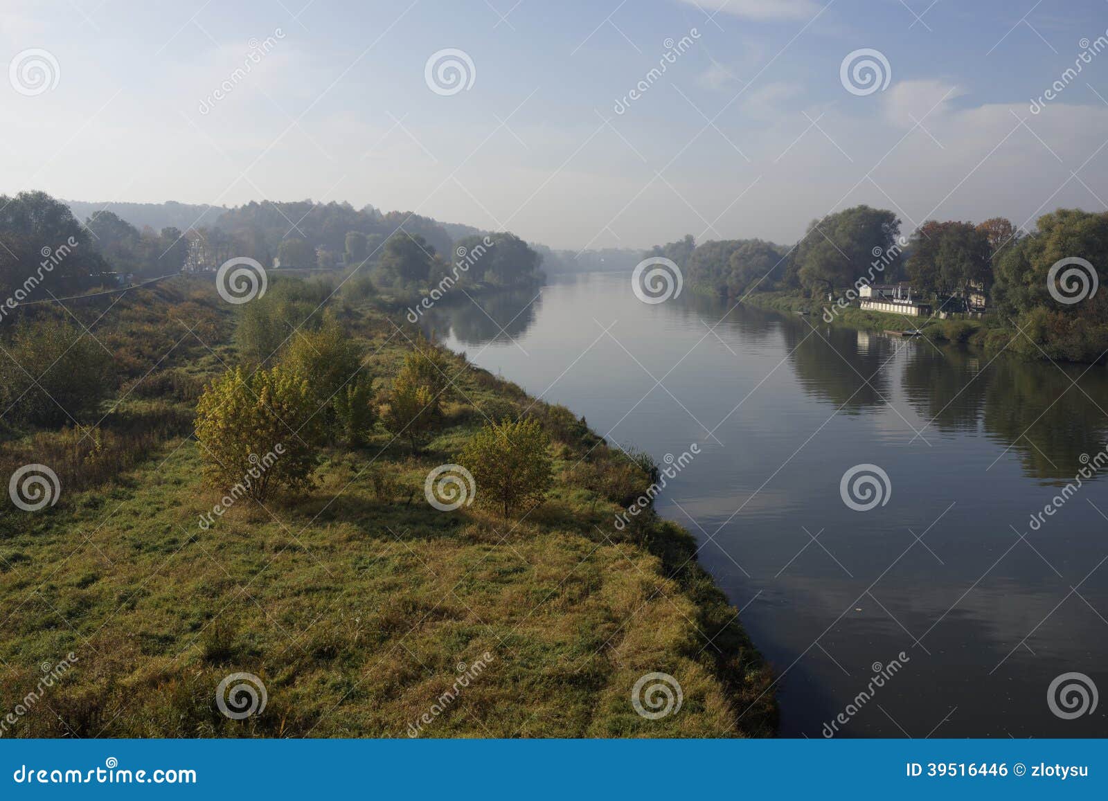 Wisla-Fluss in Krakau, Polen Stockfoto - Bild von himmel, polen: 39516446