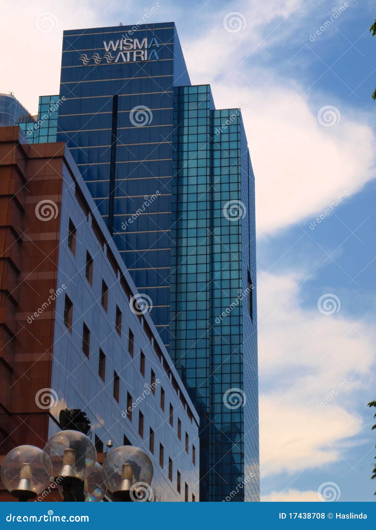 Wisma Atrium-Einkaufszentrum Redaktionelles Stockfoto - Bild von ...