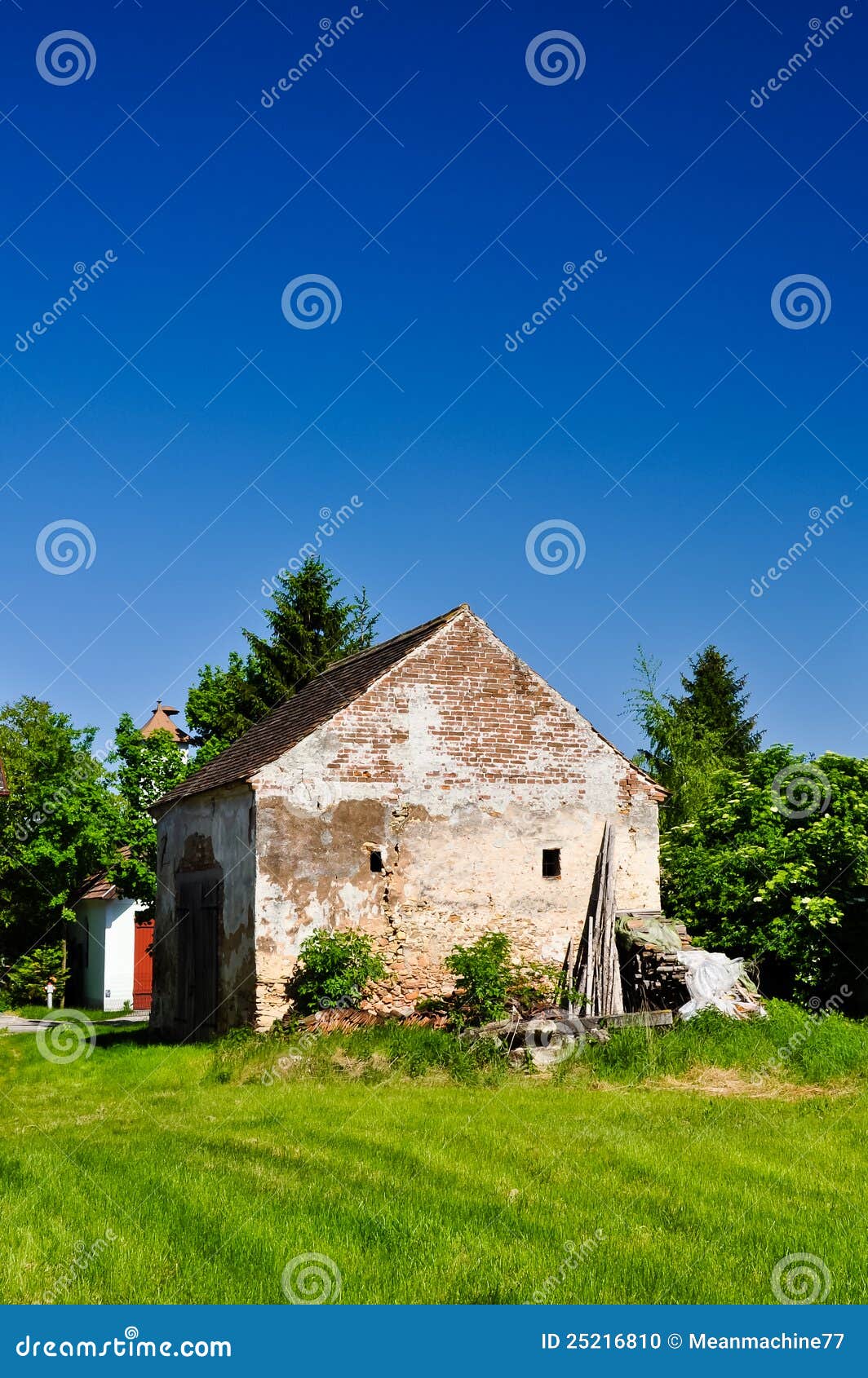 Withered Brick House on a Summer Day Stock Photo - Image of concrete ...