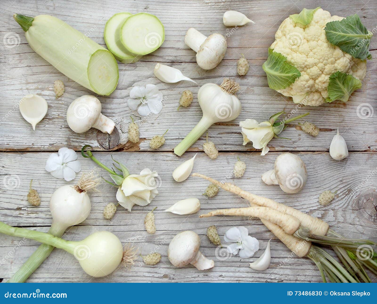 Witte Groenten, Vruchten En Bloemen Stock Foto - Image of courgette ...