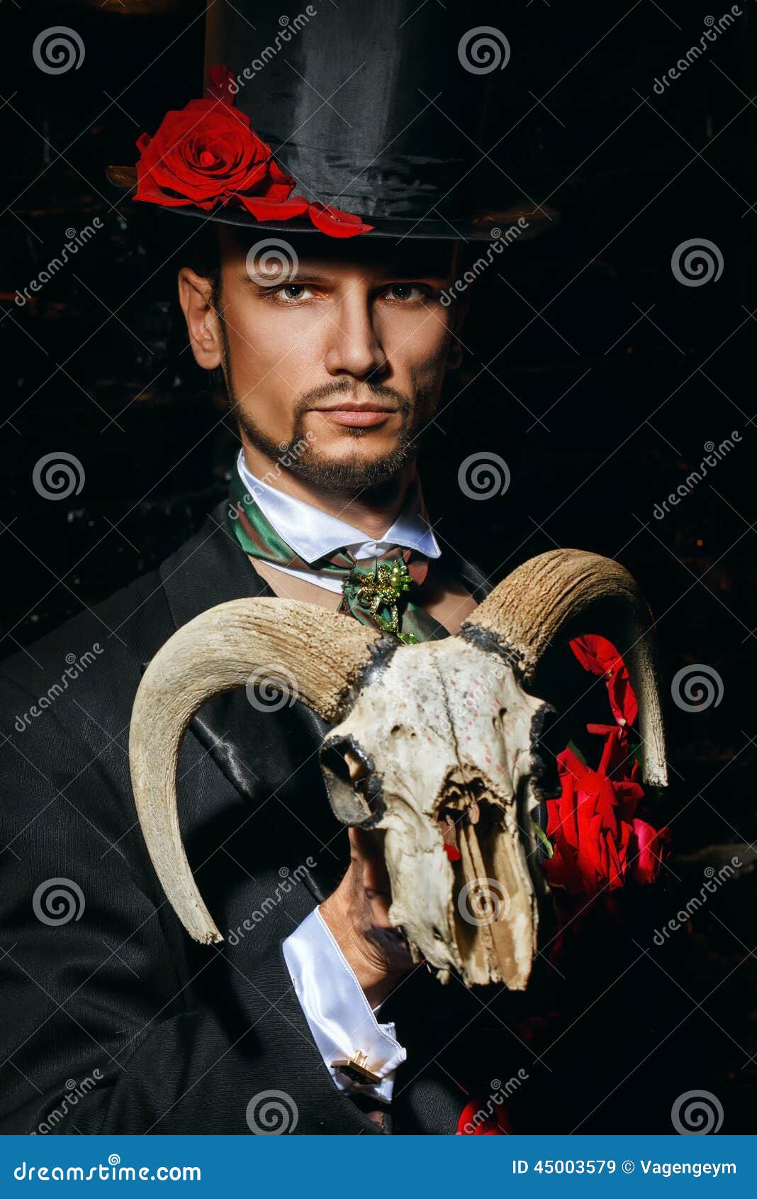 Wizard macho stock image. Image of magictrick, illusionist - 45003579