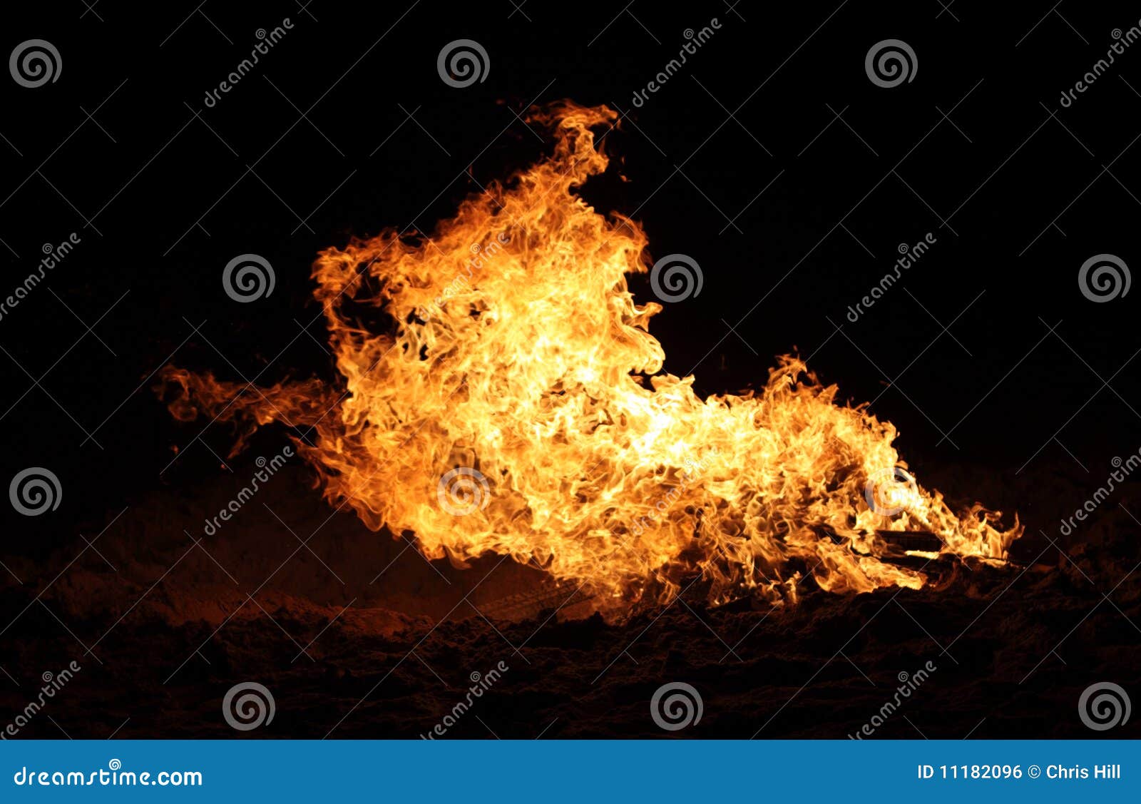 Woedend Vuur stock foto. Image of verbranding, zwart - 11182096