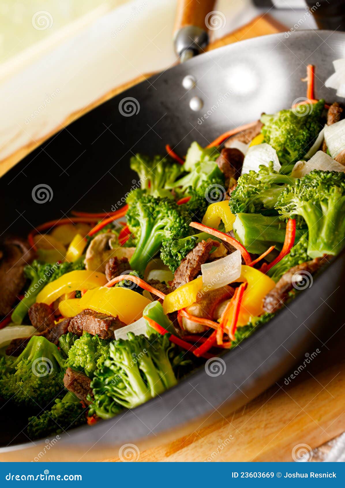 Wok with Beef and Vegetable Stirfry Stock Image - Image of broccoli ...