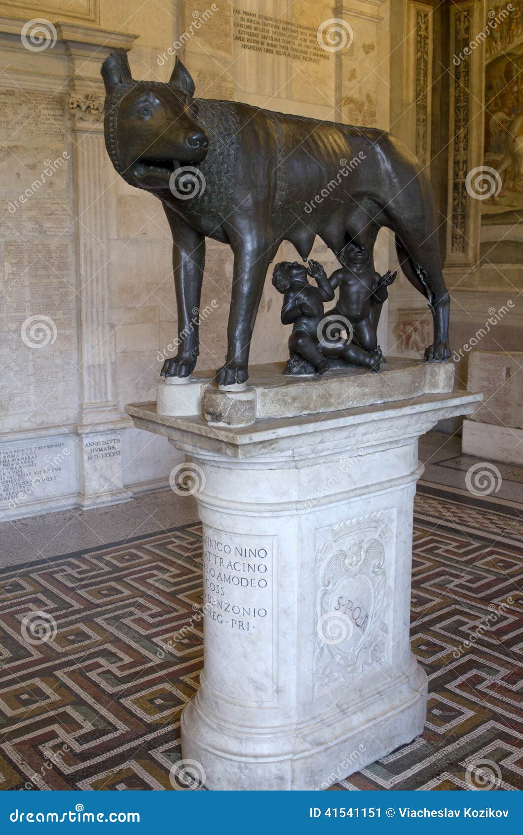 The Museums of the Capitol, she-wolf Raising Founders of Rome Editorial ...