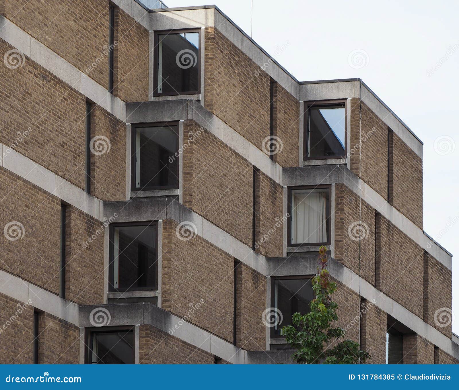 Wolfson Building at Trinity College Editorial Image - Image of great ...