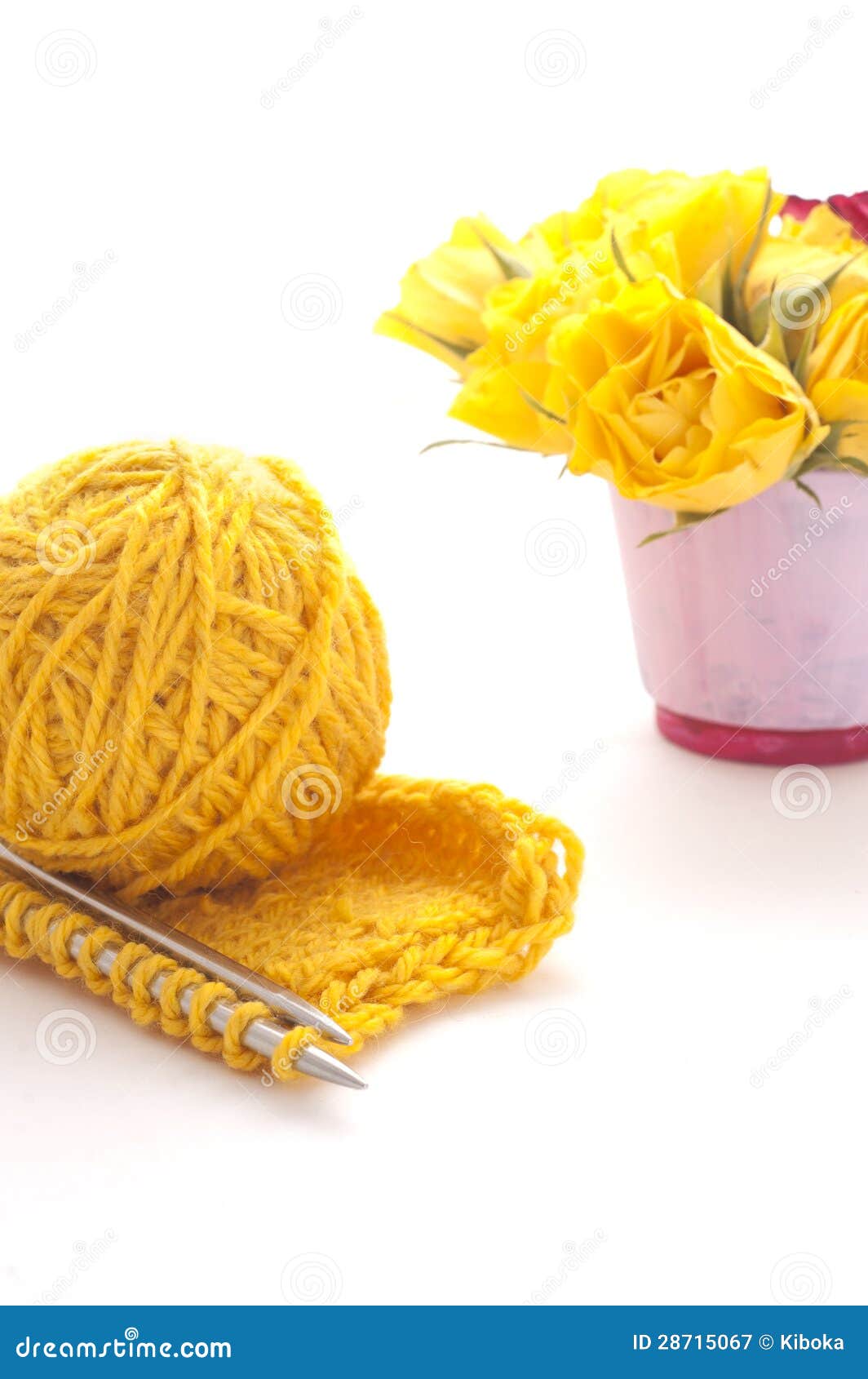 Wollen thread stock image. Image of wool, soft, knitting - 28715067
