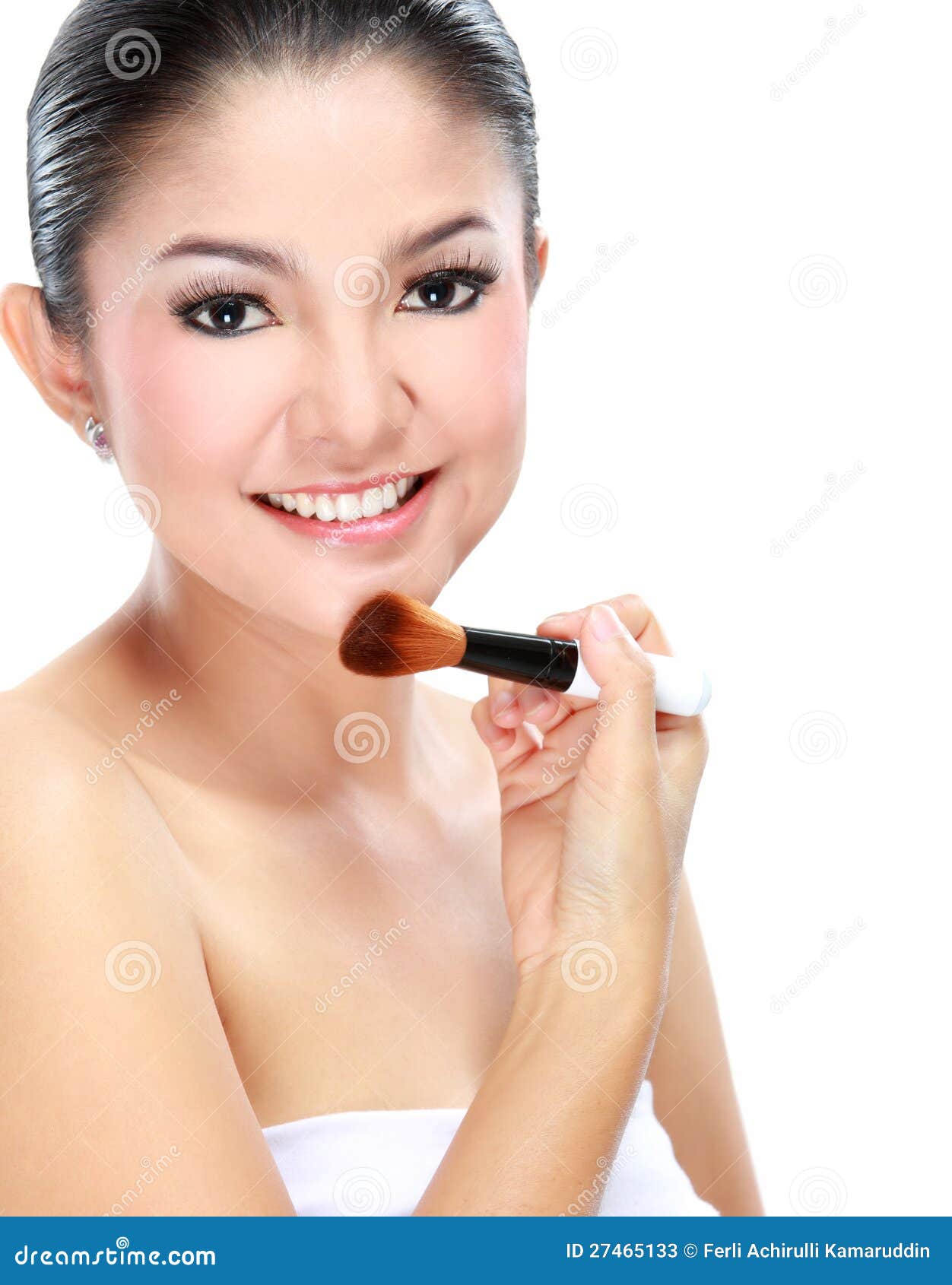 Woman applying make up stock image. Image of closeup - 27465133