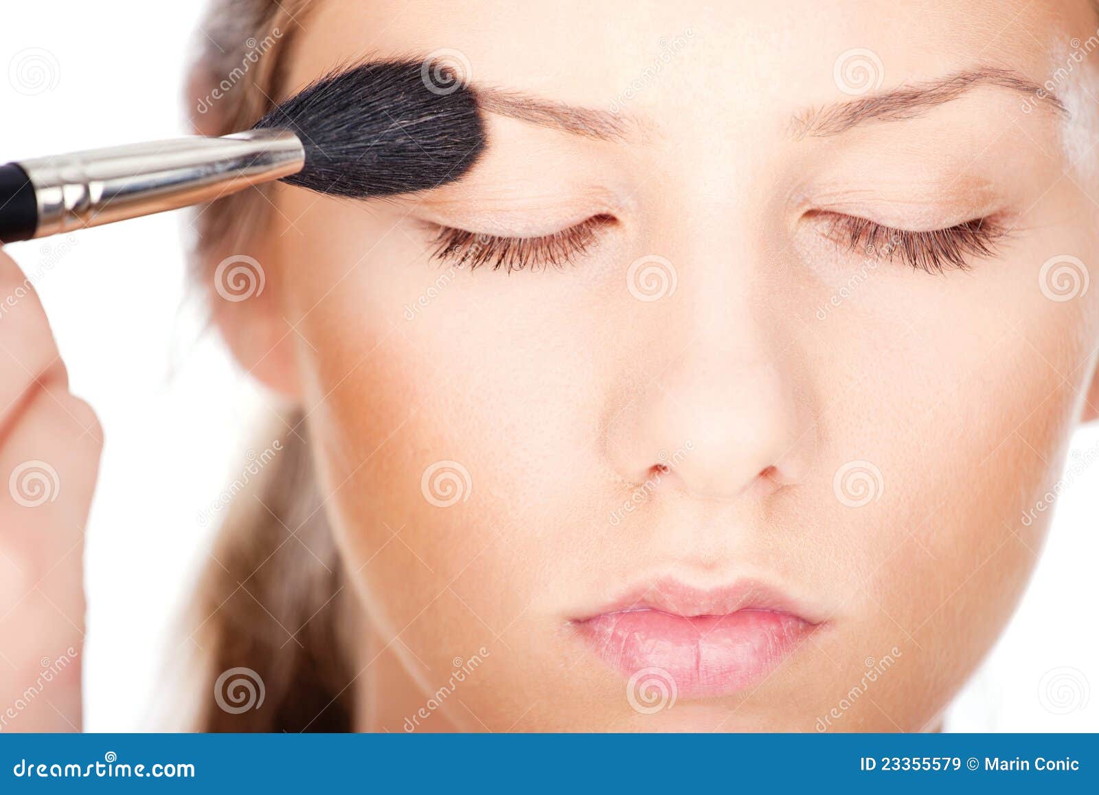 Woman Applying Make Up with Brush Stock Image - Image of fresh, perfect ...