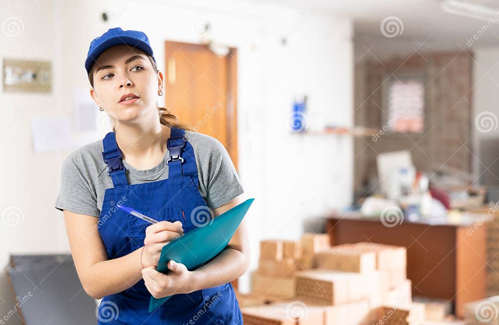 Woman Architect Taking Notes on Construction Site Stock Photo - Image ...