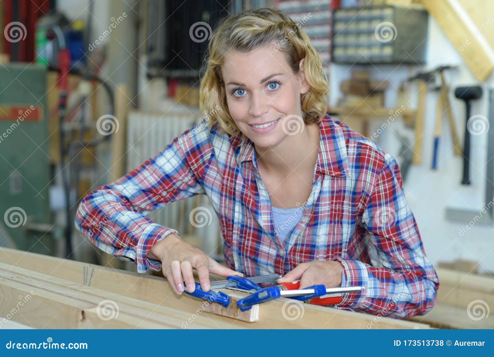 Woman As Craftsman and Carpenter Standing at Workshop Stock Photo ...