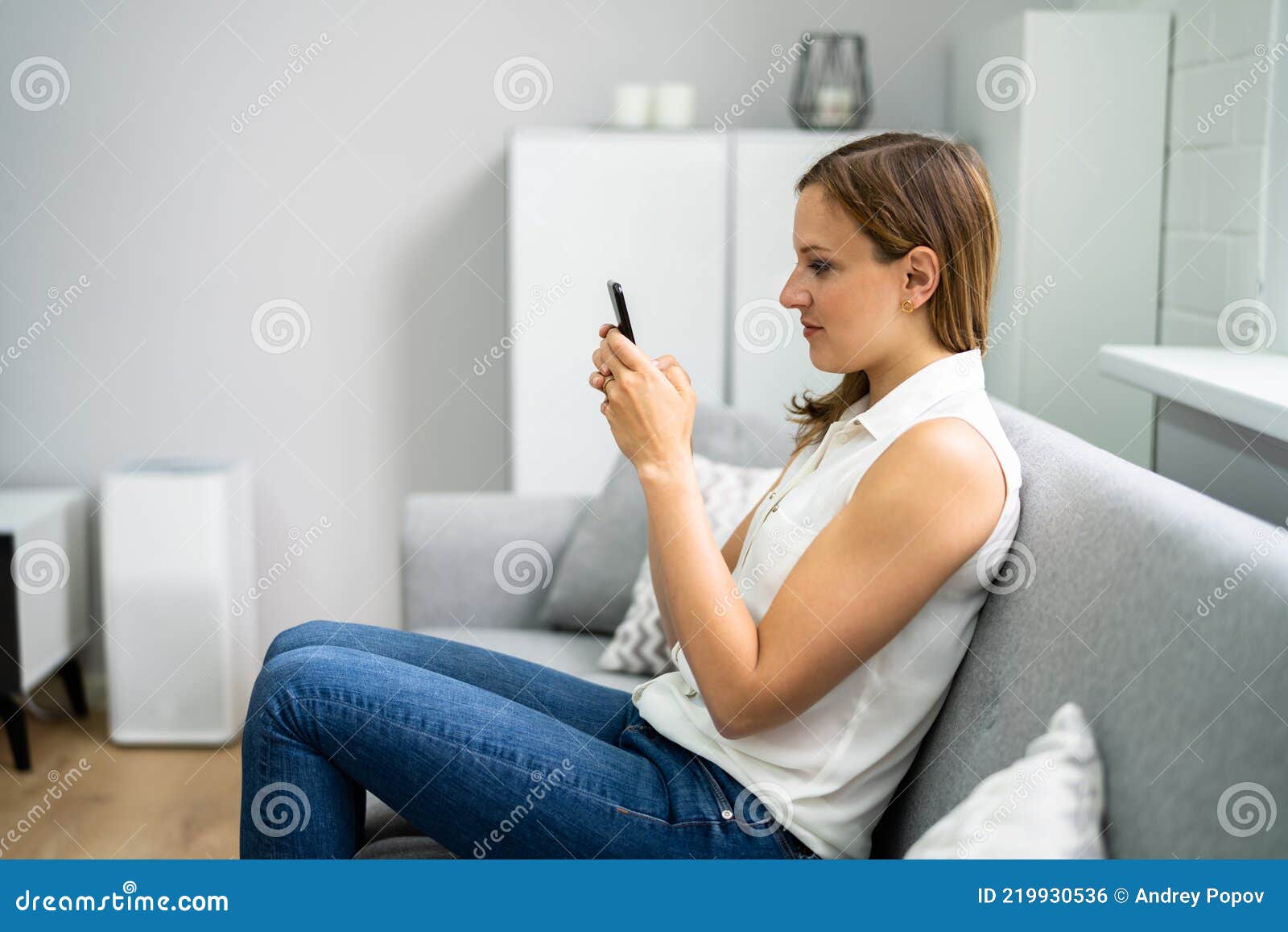 Woman Avoiding Neck Pain Sitting Stock Photo - Image of posture, female ... Woman Avoiding Neck Pain Sitting Stock Photo - Image of posture, female ...