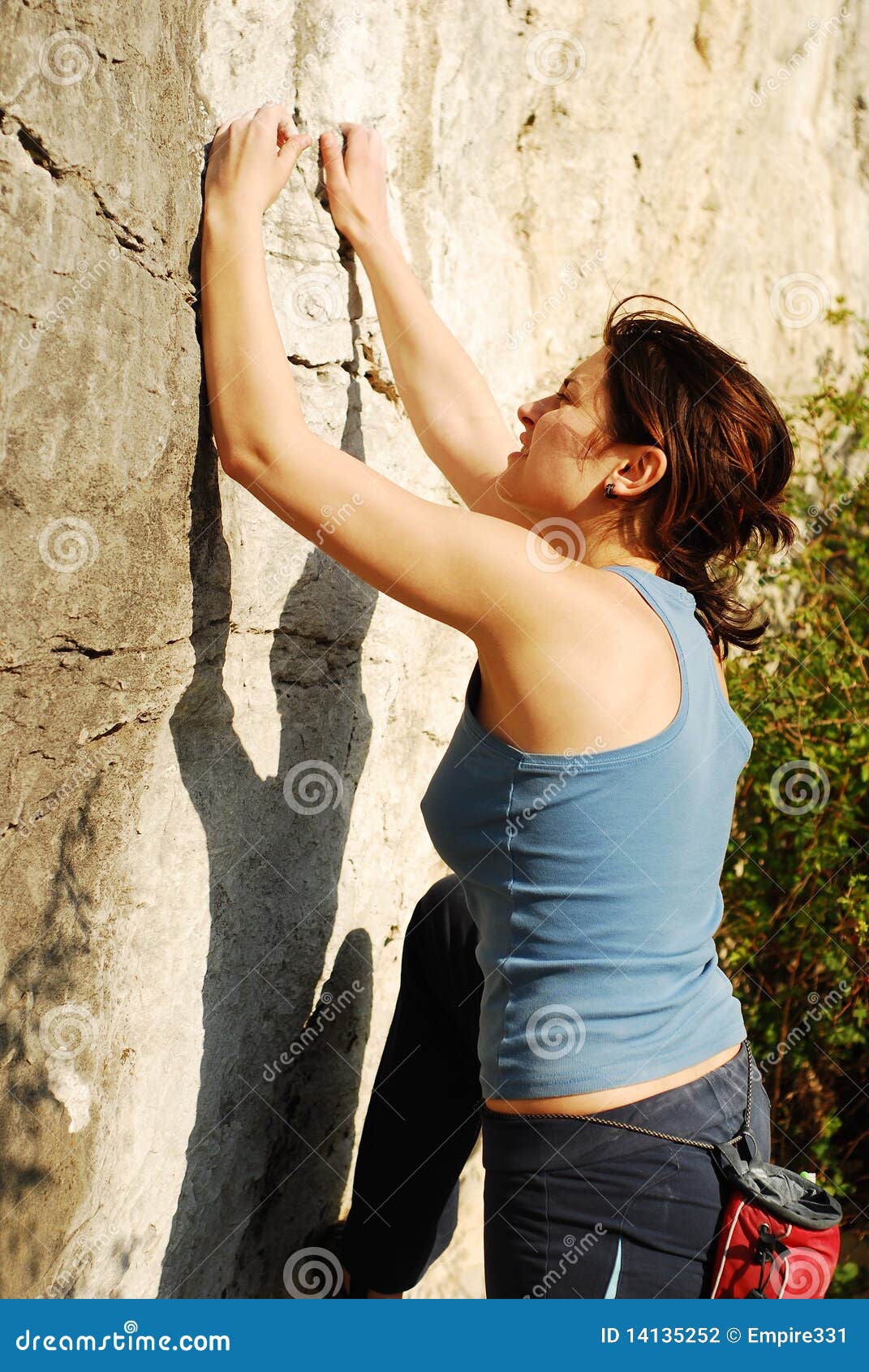 Woman Bouldering Picture. Image: 14135252