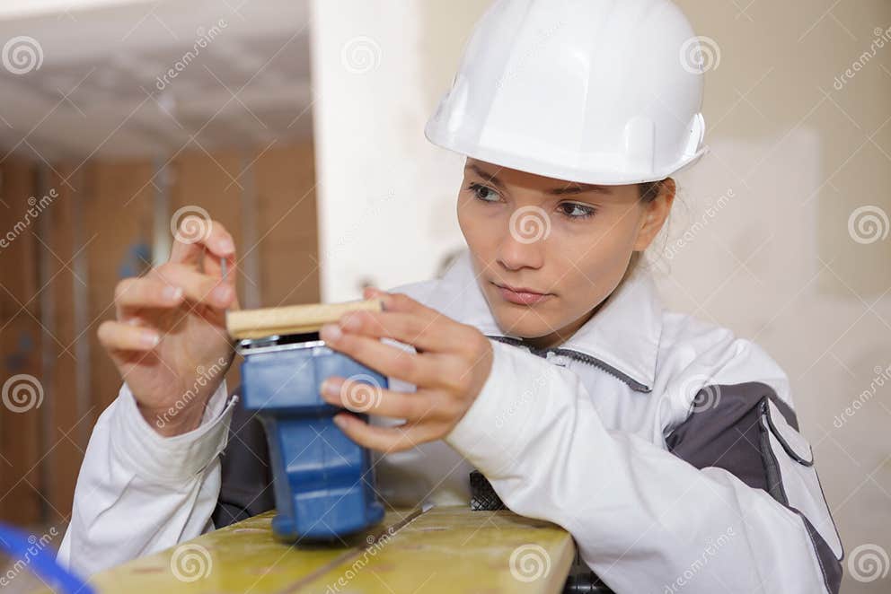 Woman Builder Inspecting Broken Tool Stock Photo - Image of tool ...