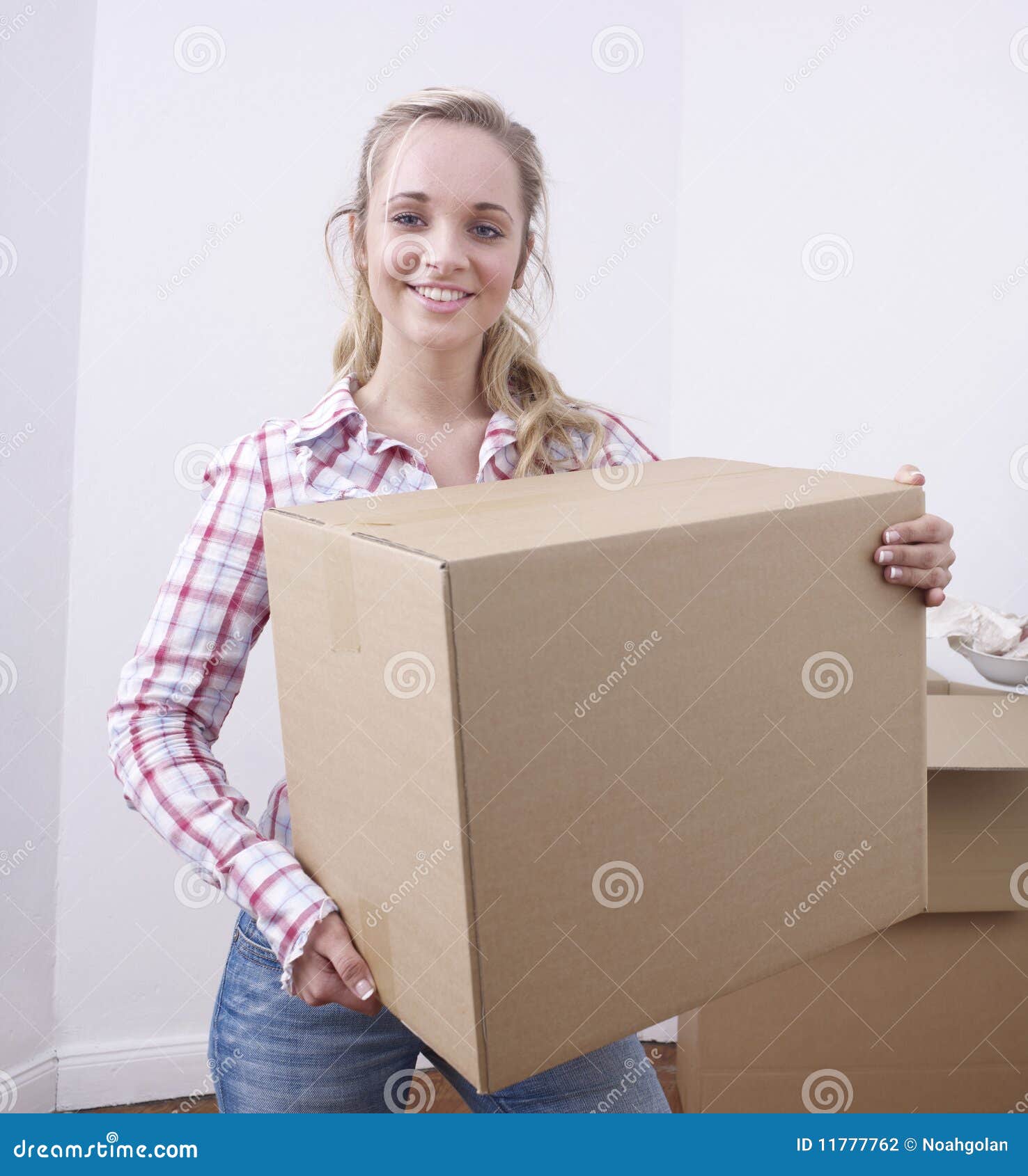 Woman with cardboard box stock photo. Image of home, caucasian - 11777762
