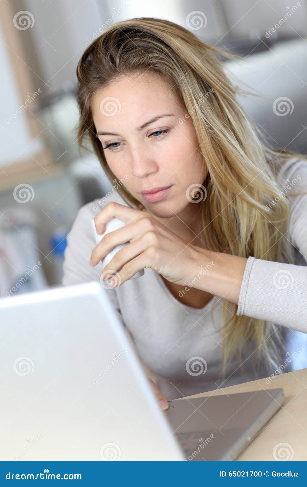 Woman Checking Emails on Laptop Stock Photo - Image of break, lifestyle ...