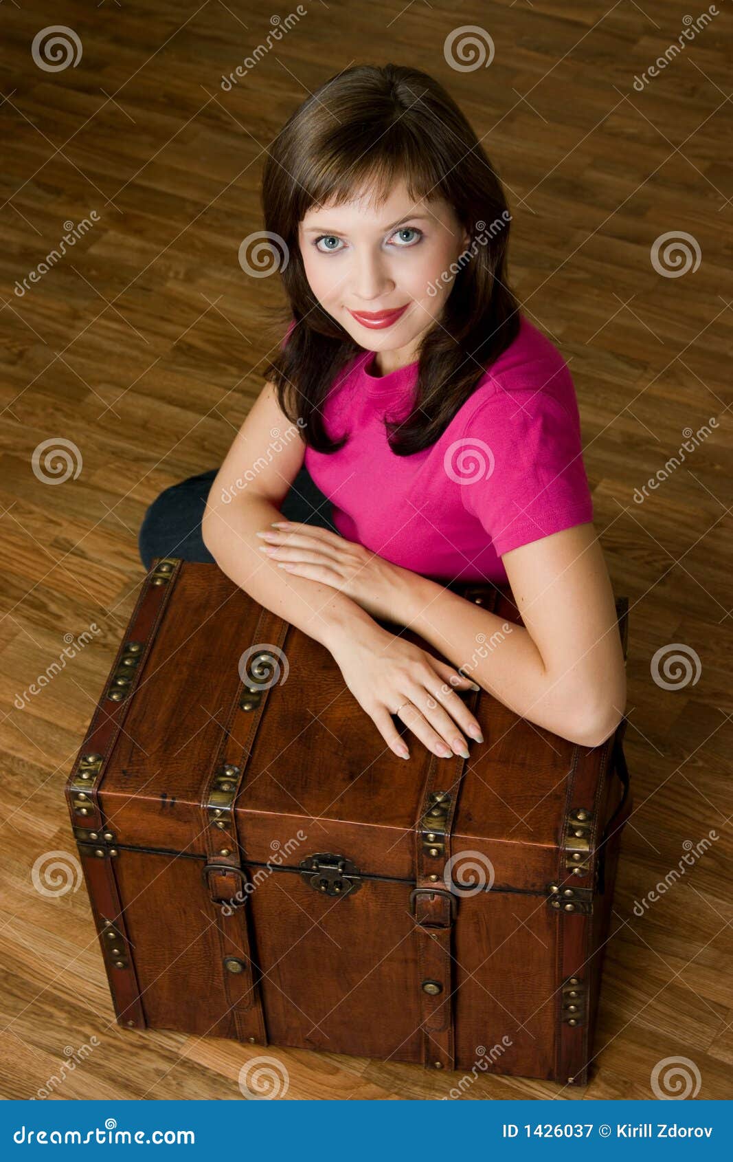 Woman with chest stock image. Image of pose, treasure - 1426037