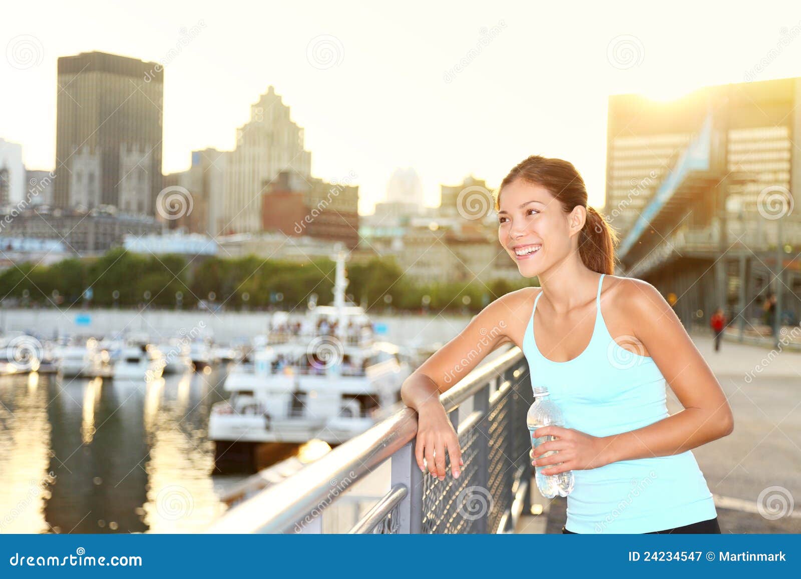 Woman city runner workout stock image. Image of montreal - 24234547