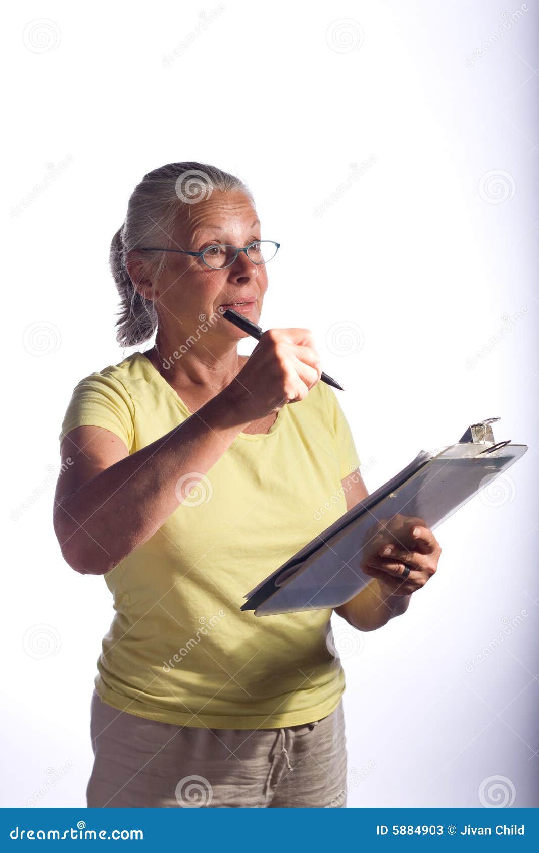 Woman with clipboard stock image. Image of congenial, pleasing - 5884903