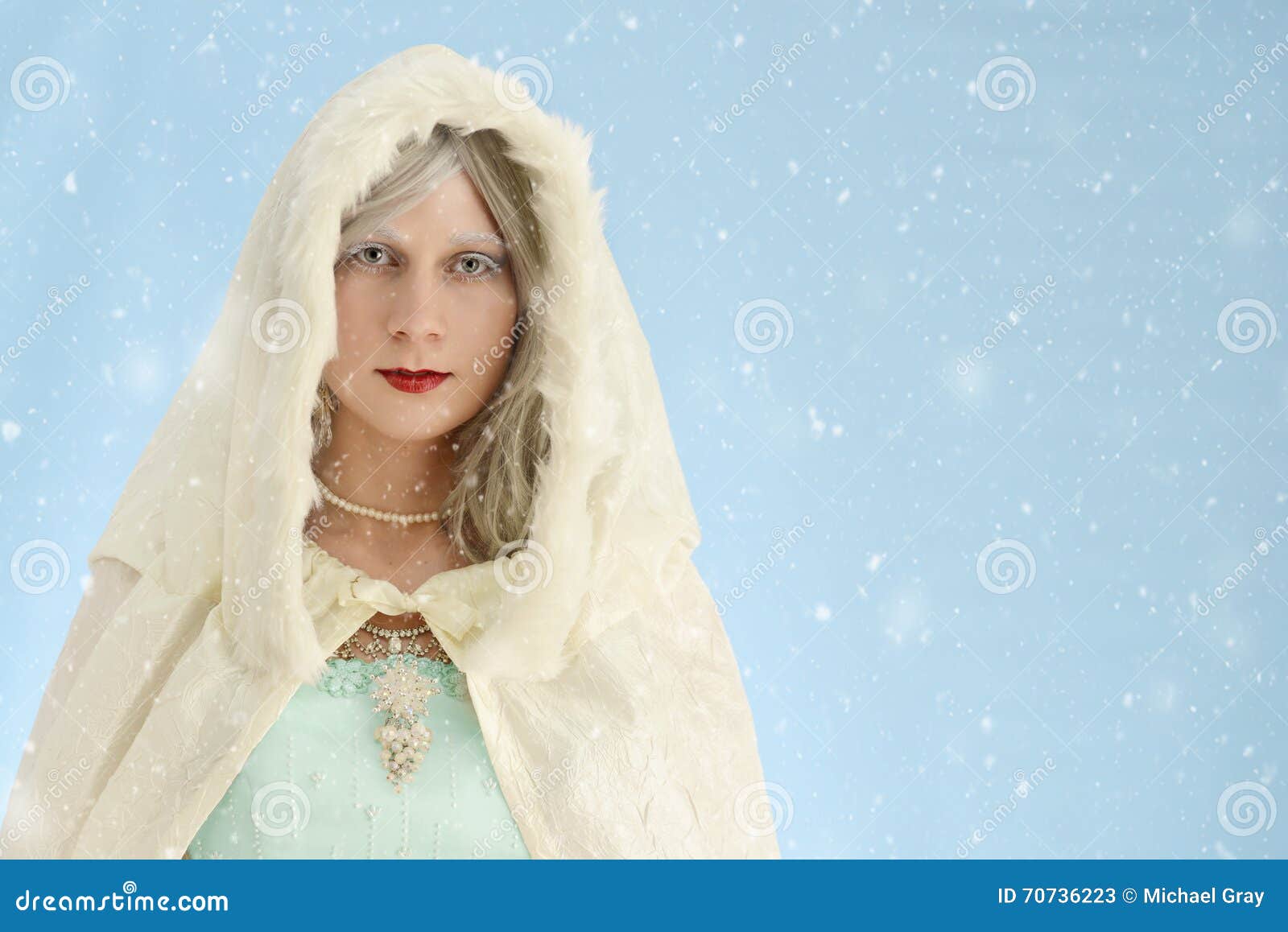 Woman with Cloak in the Snow Stock Image - Image of girl, adult: 70736223