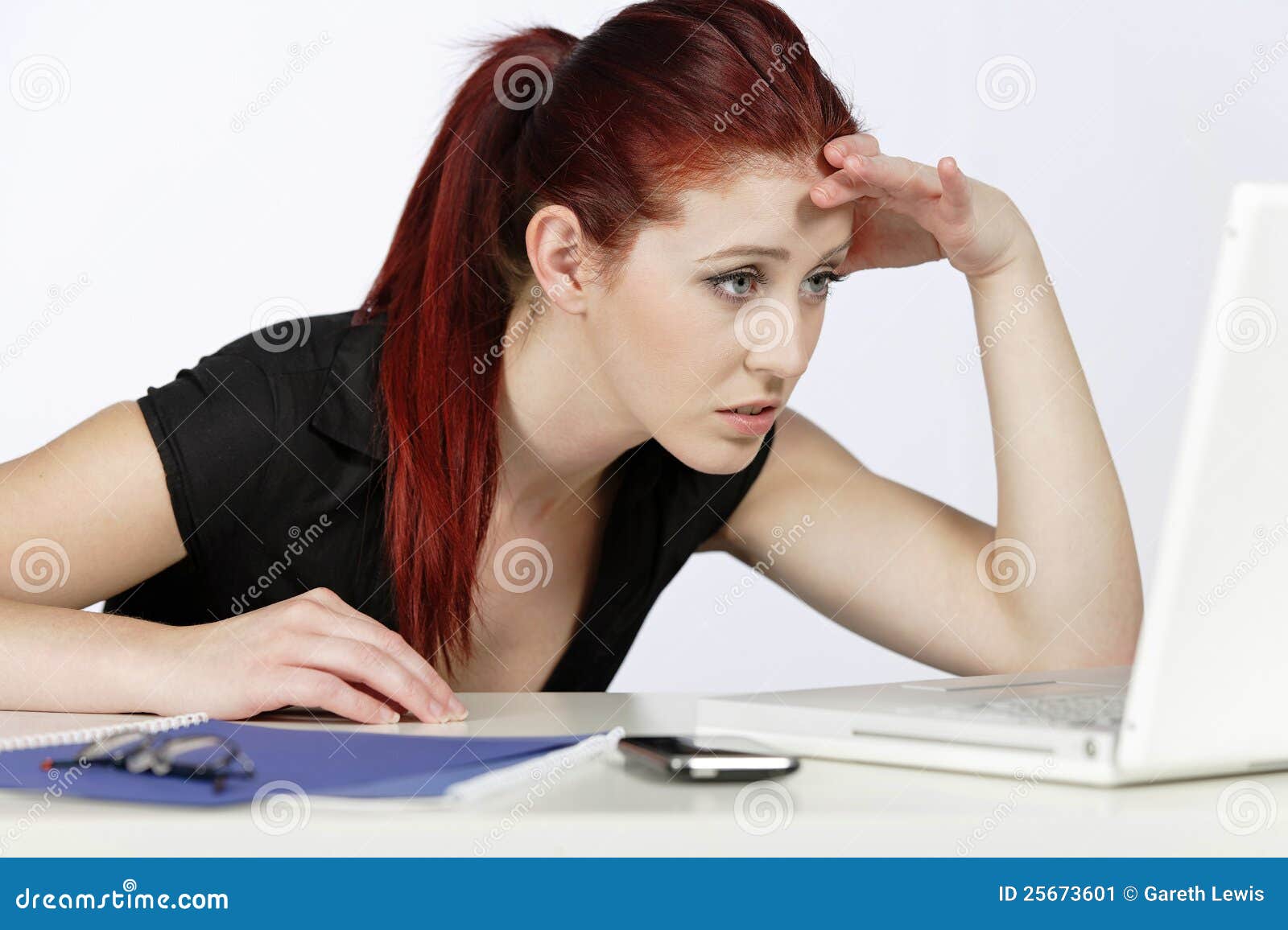 Woman concerned at work stock image. Image of work, adult - 25673601