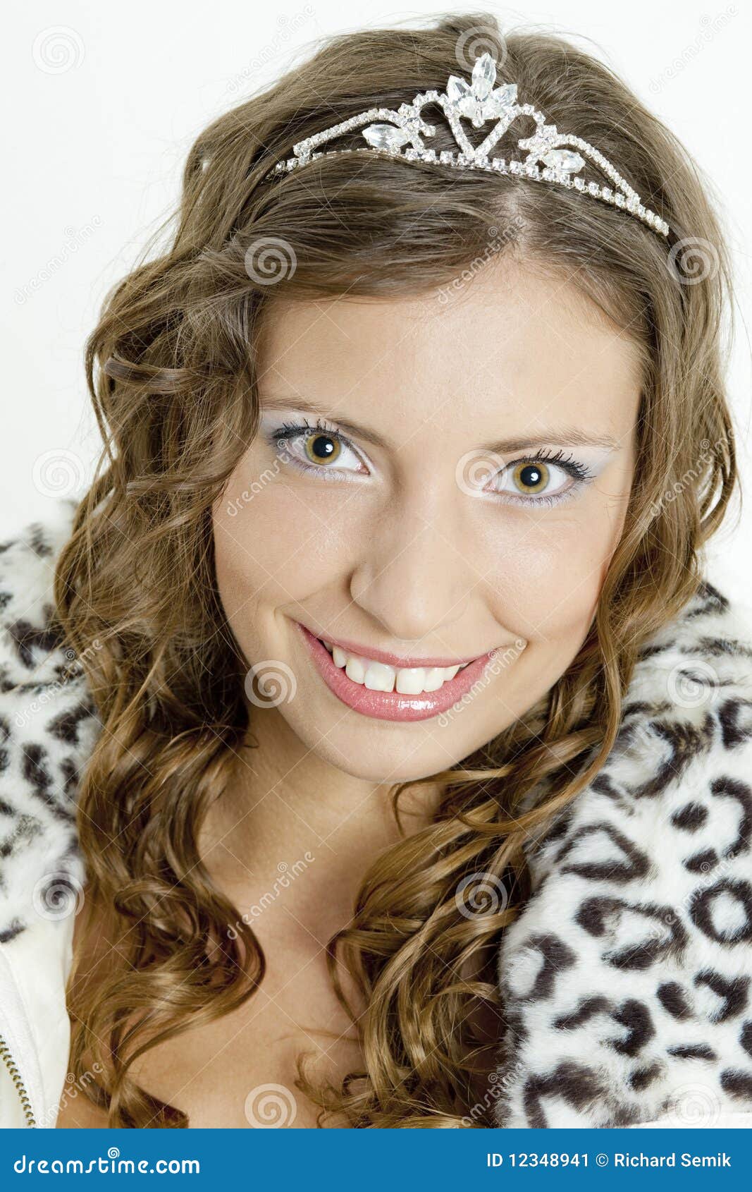 Woman with crown stock image. Image of alone, indoors - 12348941